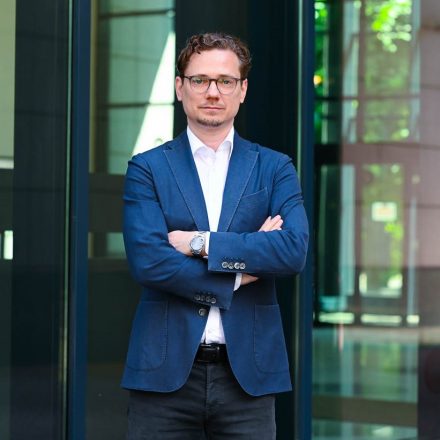 Rechtsanwalt für Krankentagegeldversicherung - Schneider Versicherungsrecht